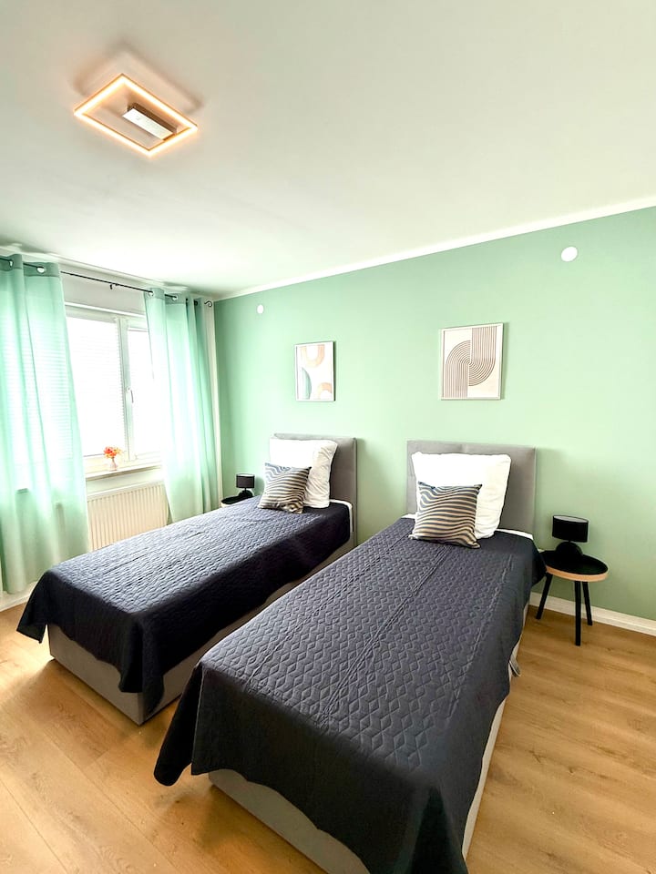 1,5 Zimmer Wohnung In Zentrum - Augsburg