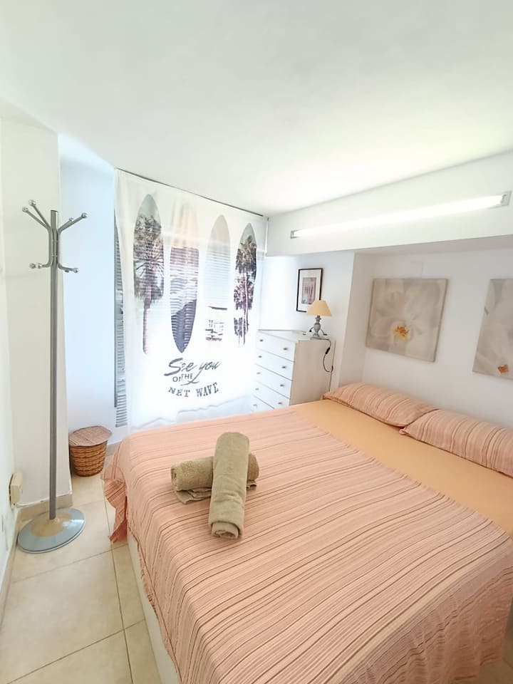 Dúplex En Planta Baja A Pie De Playa - Cullera