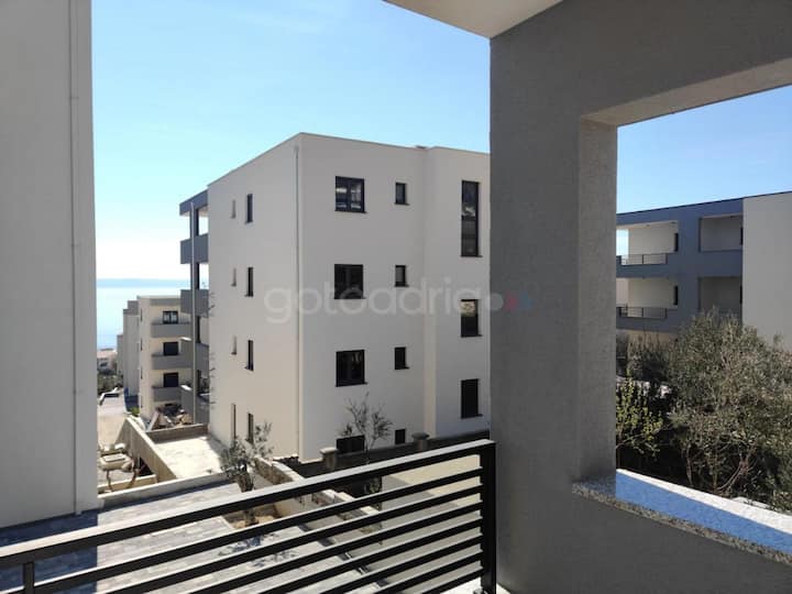 Apartment Mata - 2 Bedrooms - Free Parking - Makarska