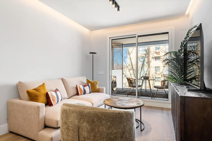 Puerta Toledo Apartment - Leganés