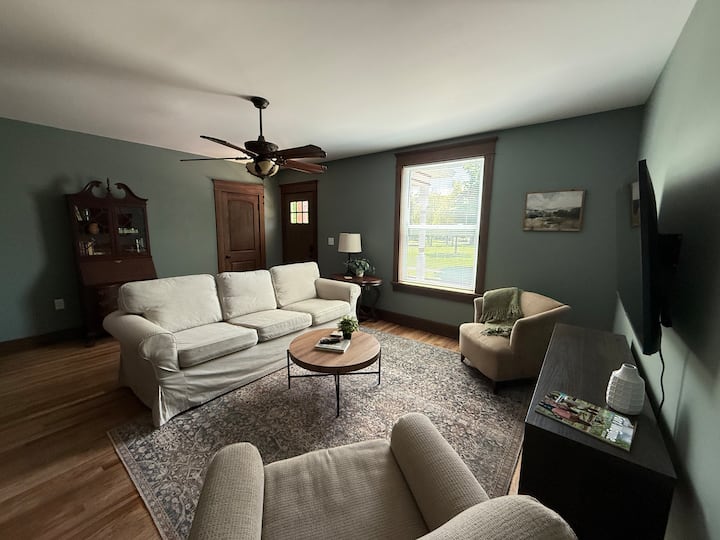Historic Parkside Paradise - Fort Wayne, IN