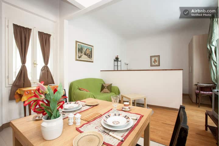 Super Centrale, A Lato Del Duomo - Florencia