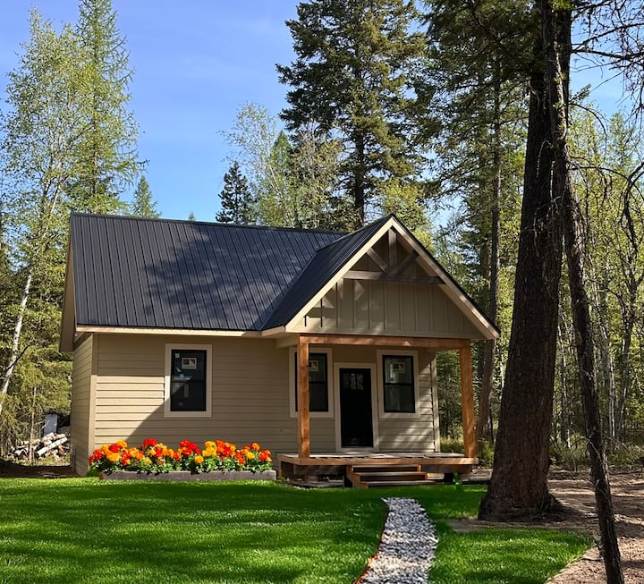 Cottage At Halfmoon Hideaway - Glacier National Park
