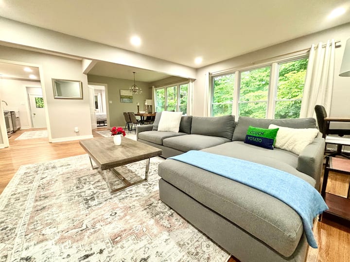 Avondale 3br Workspace | Backyard Oasis | Downtown - Homewood, AL