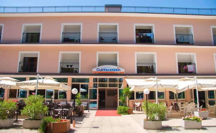 Rilassati, Sei In Pineta! - Cervia