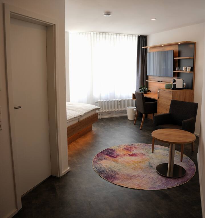 7rooms - Gemütliches Zimmer Im Herzen Reutlingens - Lichtenstein