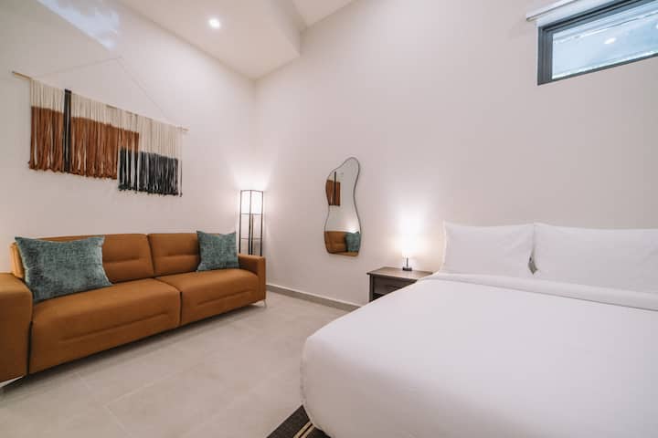 1st Floor Deluxe Suite - San Juan