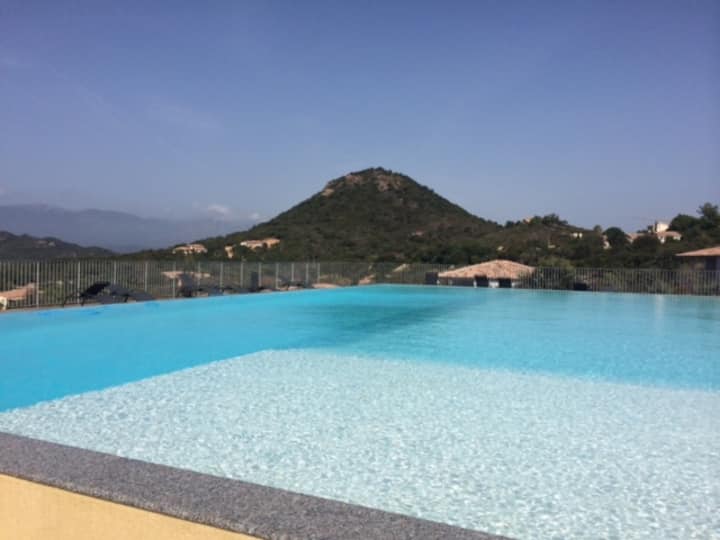 Maison Résidence Avec Piscine - Plage de Palombaggia