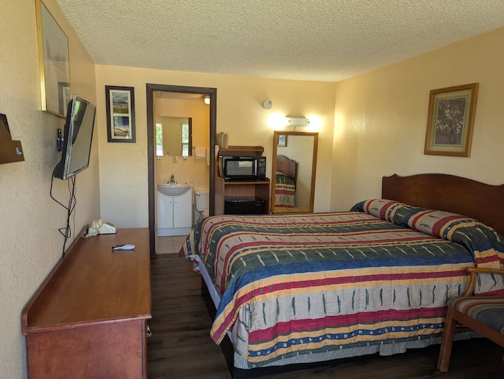 Glenview Haven (R27) - Dubuque, IA