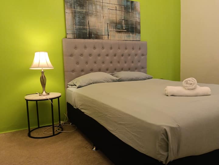 Cosy Room Newtown - With Aircon And Key Amenities - Sidney
