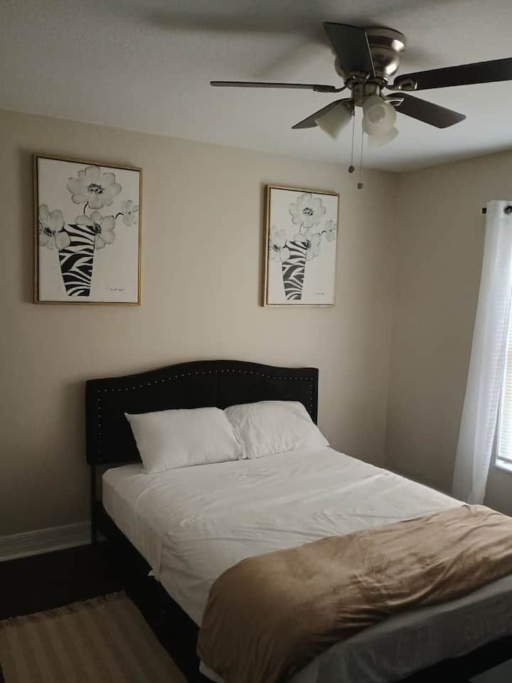 Beautiful Clermont Stay, With Pool - Clermont, FL