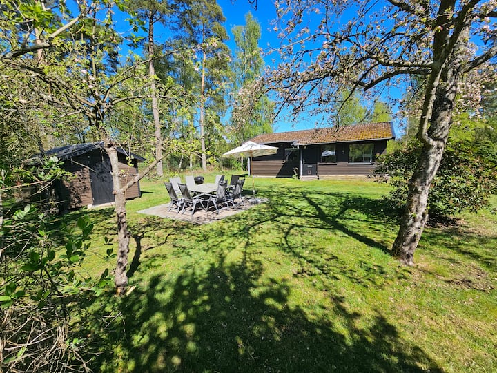 Mysig Stuga Nära Sövdesjön - Sjöbo