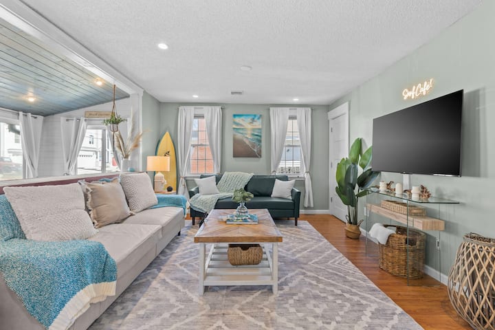 Surf Cafe~backyard Oasis~king Bed~2 Mins To Beach! - Norfolk, VA