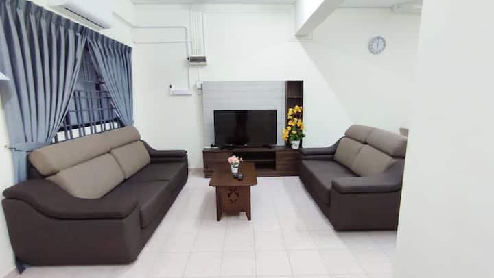 D' Bahagia Homestay, Muar - 무아르