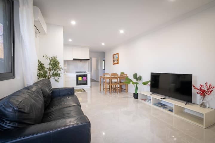 Airport House Tranquil 2-bedroom - Ascot