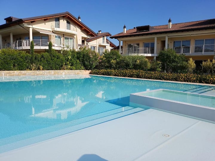 De Luxe Apartments Eden - Desenzano del Garda