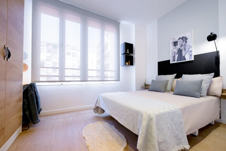 Habitación Individual Con Baño En C/salamanca - 발렌시아