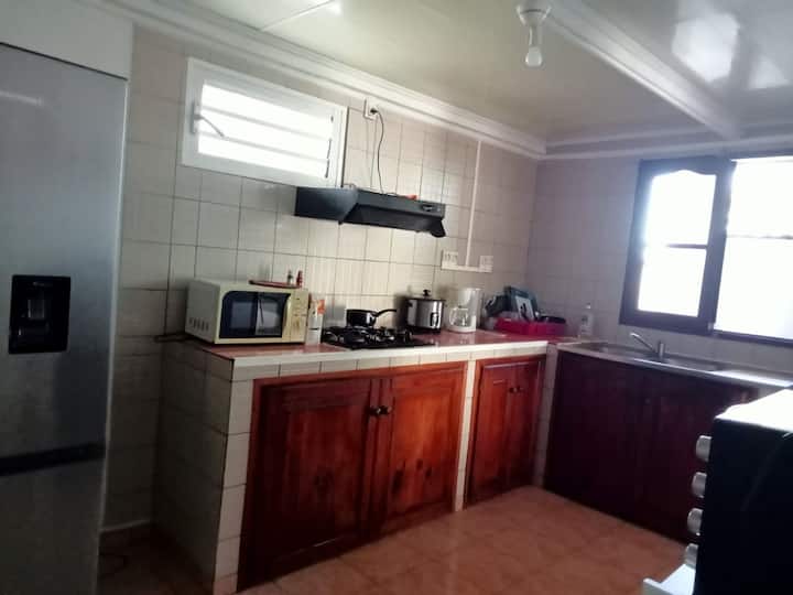 Maison Spacieuse Avec Jardin à Saint Paul - Saint-Gilles les Bains