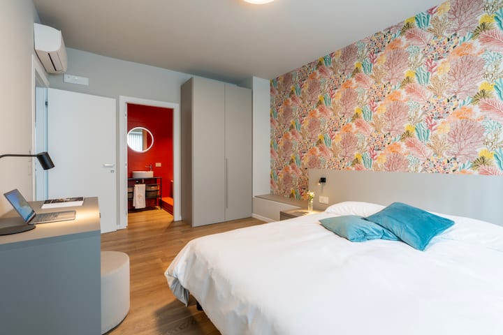[Livorno]coral Room - Bagno Privato+wi-fi+parking - リボルノ