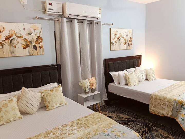 Evara 002 :A Premium Family Stay - Bhubaneswar