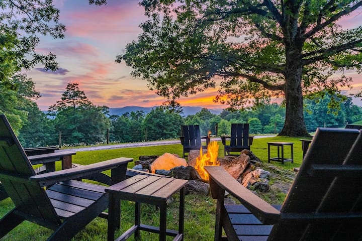 Cherokee Cabin At Fire Mountain - Highlands, NC