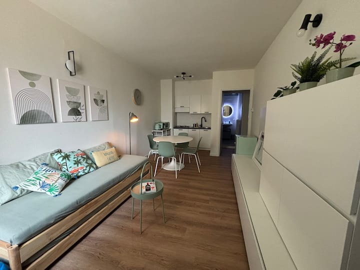 Como Lake Appartament With Private Parking - Lecco