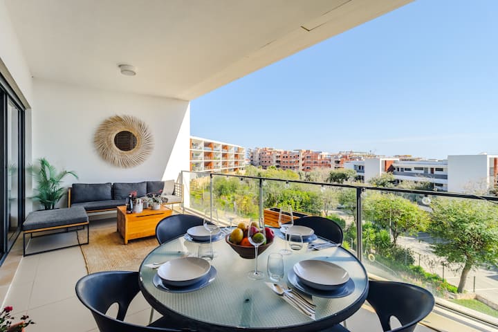 Marina Village 2 Bedroom Apartment (2-2e) - Lagos