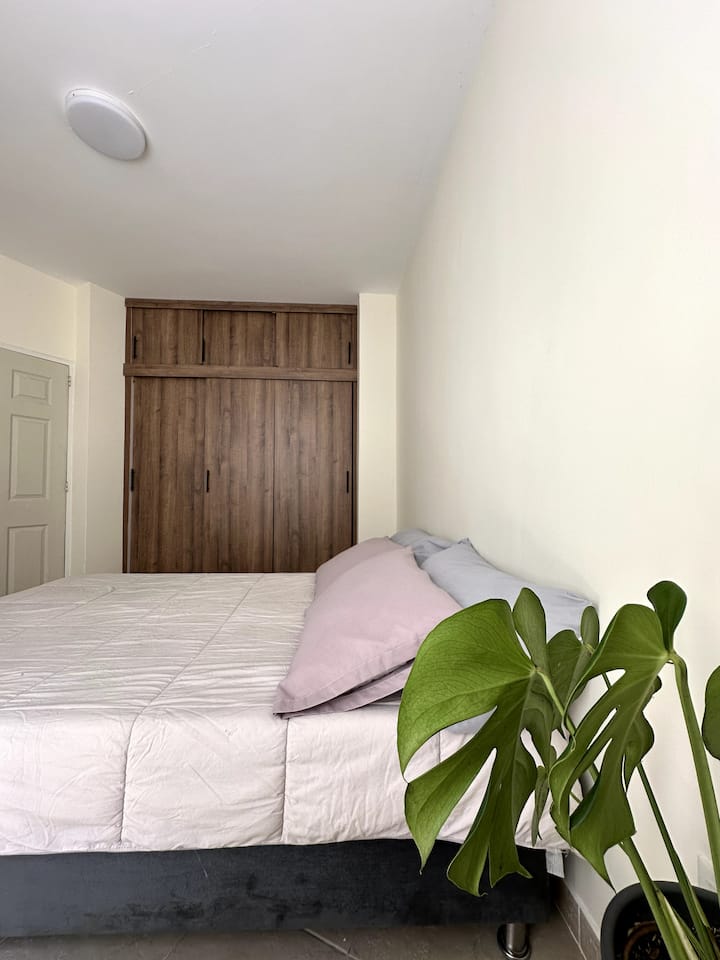 Casa Boutique Completa + Parking + Sendero - Cali