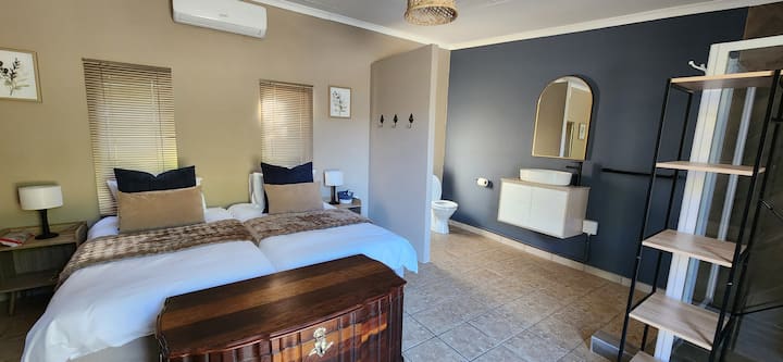 Kuruman Garden Cottages Unit 2 - Kuruman