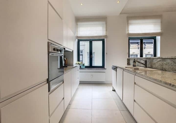 Luxurious Retreat In Brussels - Bruxelles