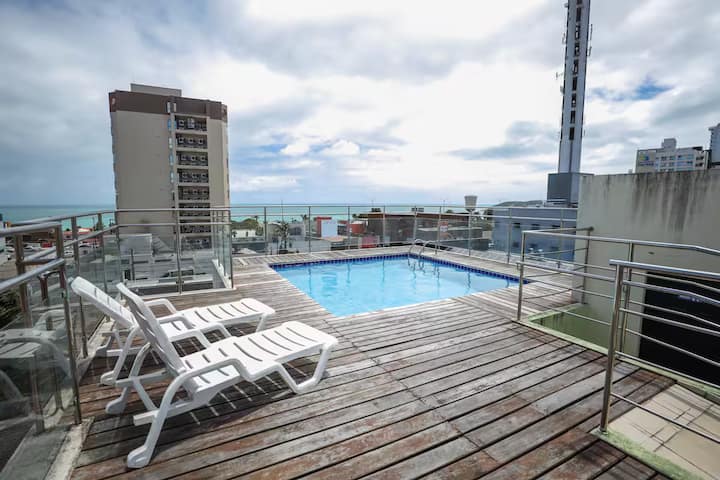 Apartamento Em Localização Privilegiada C/piscina - Natal