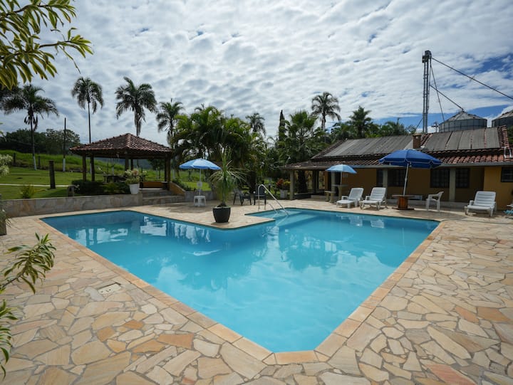 Casa Bosque Dos Coqueiros Com Piscina Climatizada - Socorro, Brazil