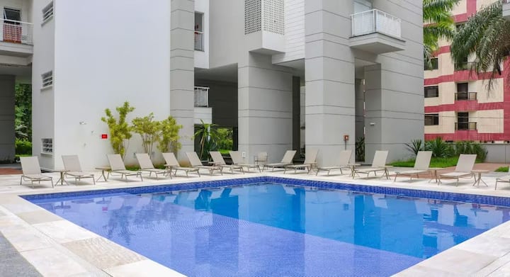 Alto Padrão C/ Piscina E Sauna. - Ubatuba