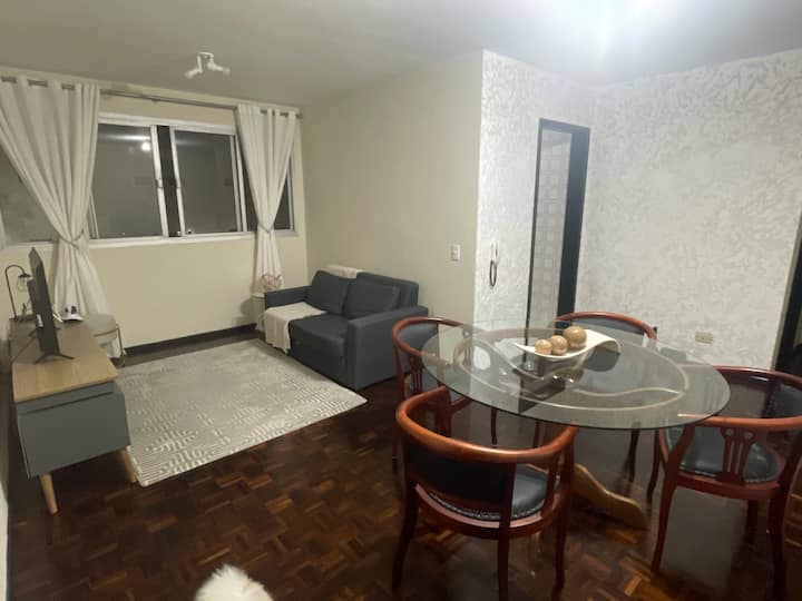 Apartamento Aconchegante. - Curitiba