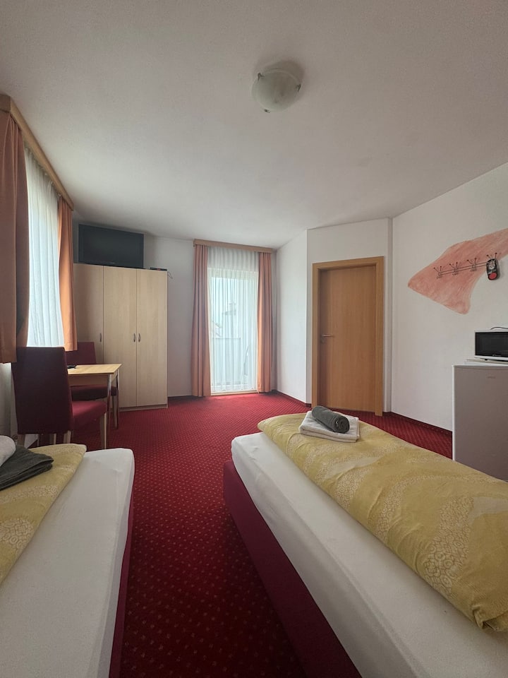 Dein Zu Hause Auf Reisen - Linz