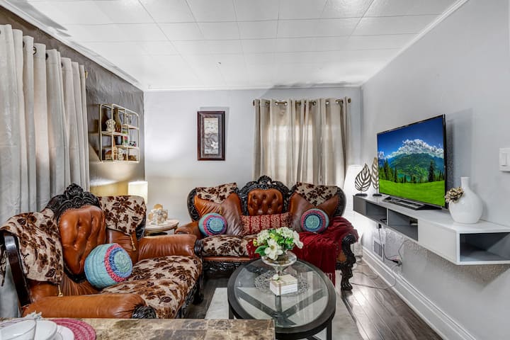 3 Bed 2 Bath Apartment W/ensuite - Niagara Falls, NY