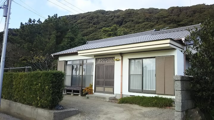観光地金谷、鋸山の麓、南房総を旅する人の寛ぎの場所として人気です - 富津市