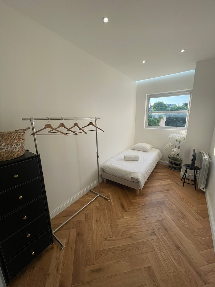 Chambre Luxueuse Proche De Paris Champs-élysées - Levallois-Perret