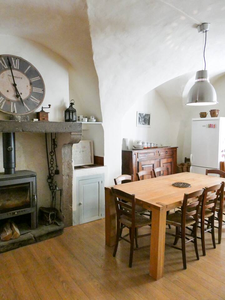Maison Typique En Plein Cœur Du Village - Châtillon-en-Diois