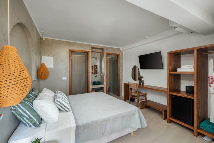 Deluxe Garden View, Athera Suites - Mykonos