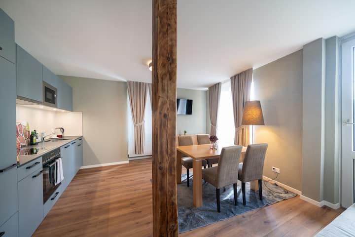 Betweenlakes Apartment 1st Floor - Interlaken