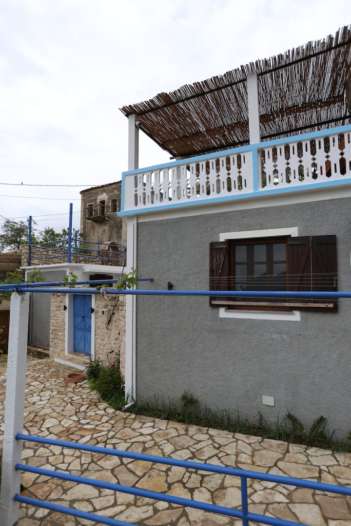 Bliss-two Room Apartment - Qeparo