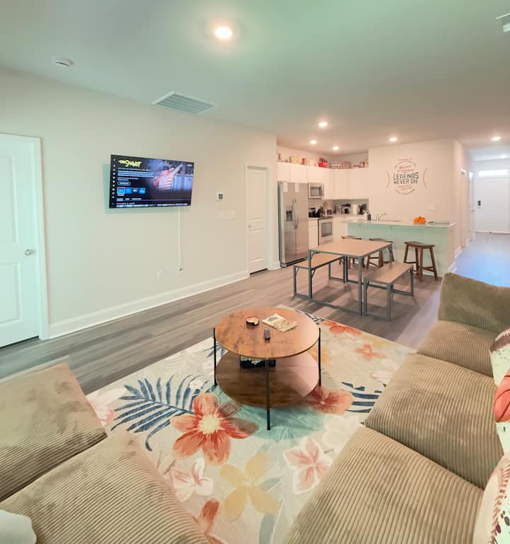 Sandlot Retreat - North Myrtle Beach, SC