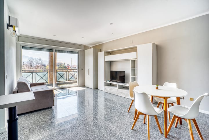 Guesthost - Casa Frida, Apartement With Balcony - Spello