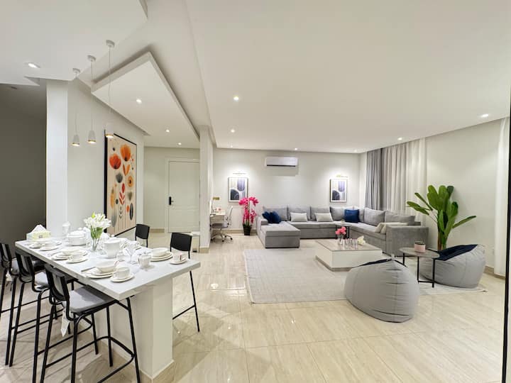 Stylish Modern Luxury 3br Apartment - Riyadh