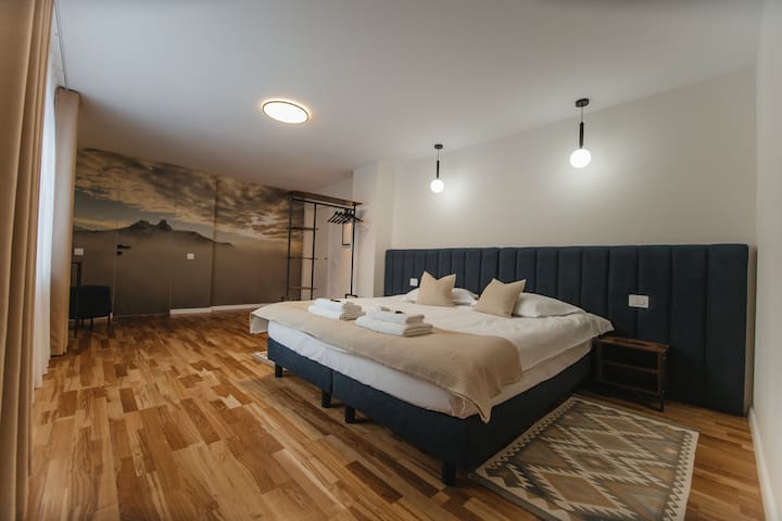 Acasă La Pojorâta - Nori - Fundu Moldovei