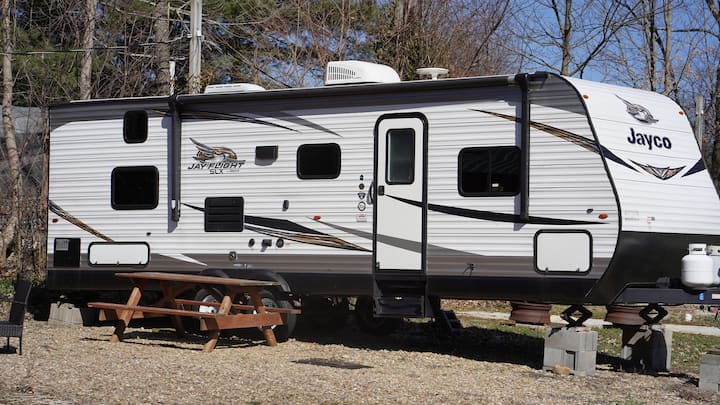 Cozy Camper - Kent, OH