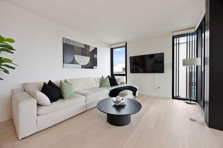 The Pearl Coast | Rooftop Pool High-end 2br 2ba - Santa Monica, CA