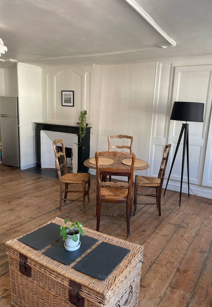 Nid Cosy Au Cœur Du Palais - Le Palais