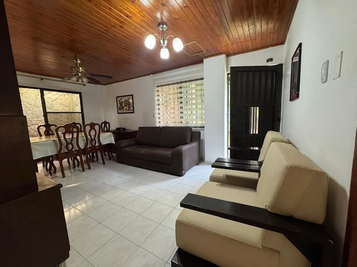Casa Comoda Pasatiempos - Montería